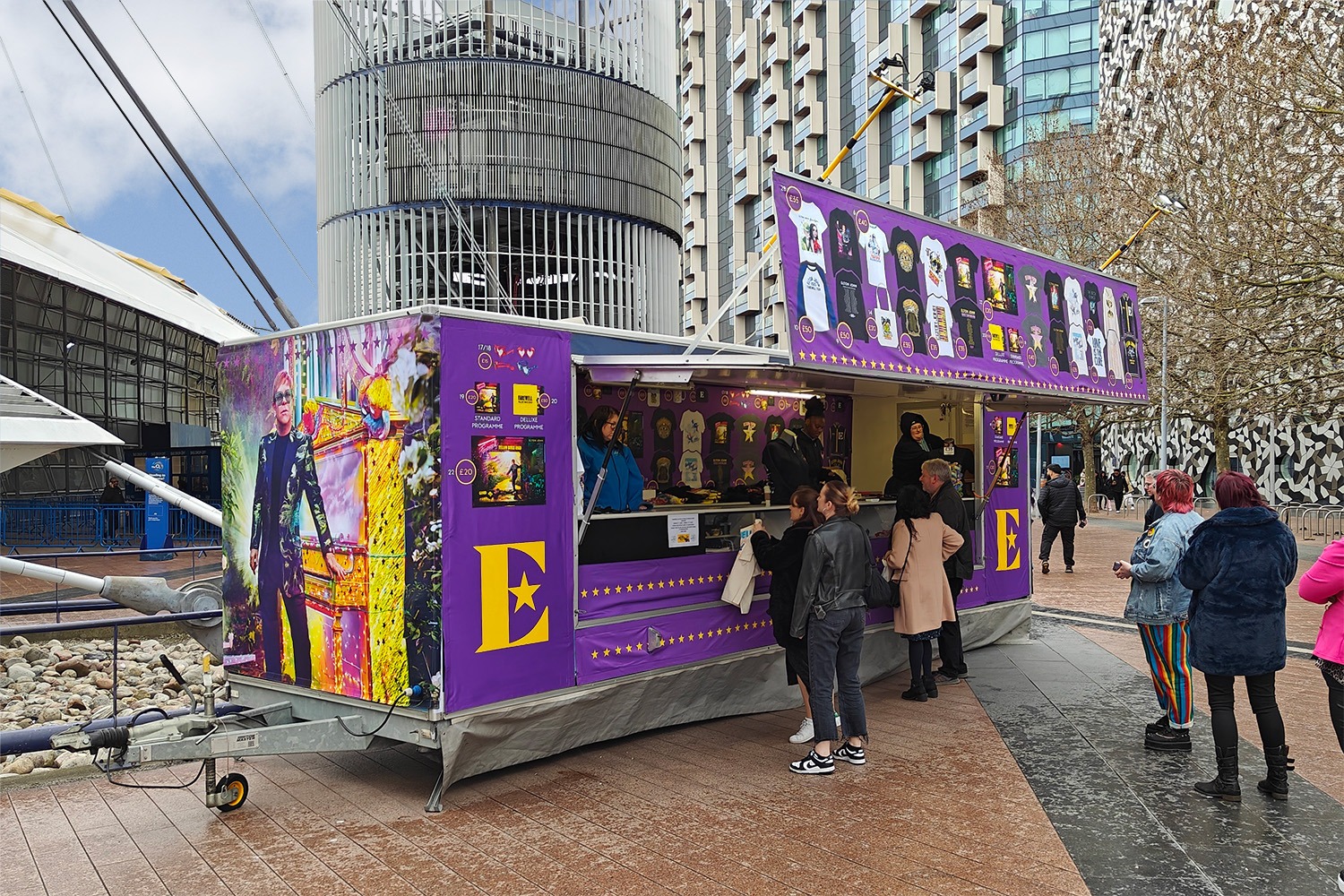 Elton John O2 Tour Show Stands | Sunbaba